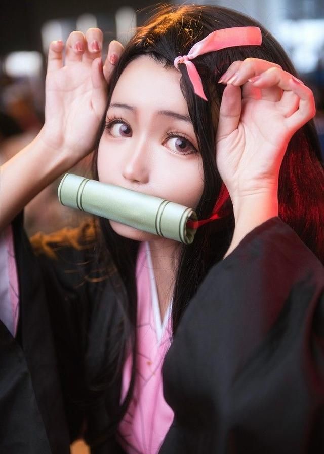 鬼灭之刃：这个灶门祢豆子cos美爆了，收藏！
