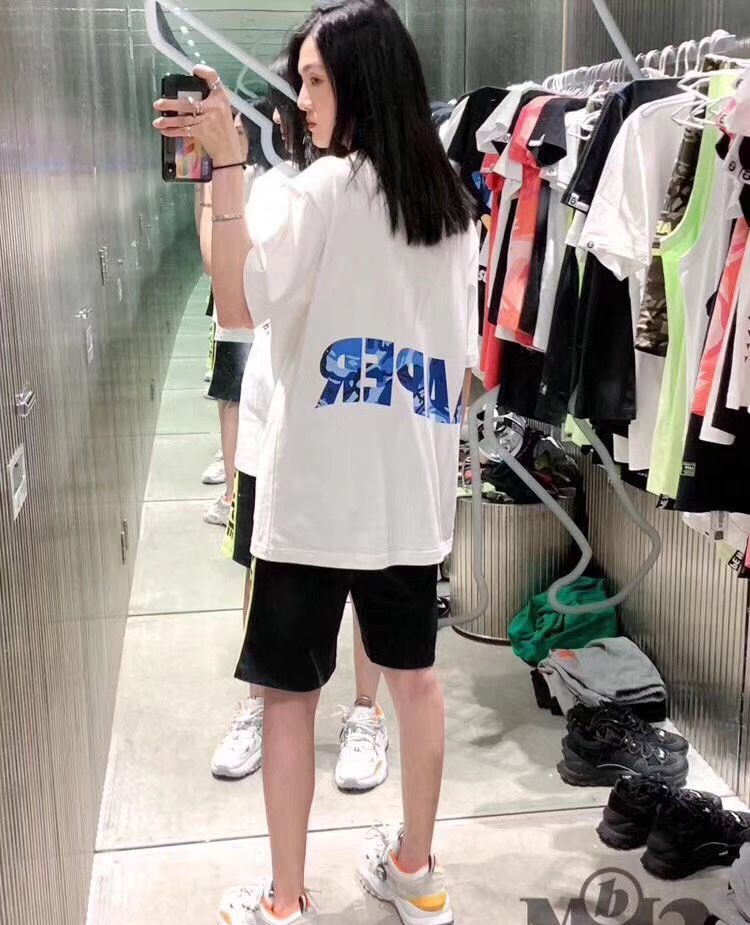 x2F;白 近期热卖 夏季风十足-Price：港代正品 折扣仅需半价入|半价|正品|折扣_新浪新闻