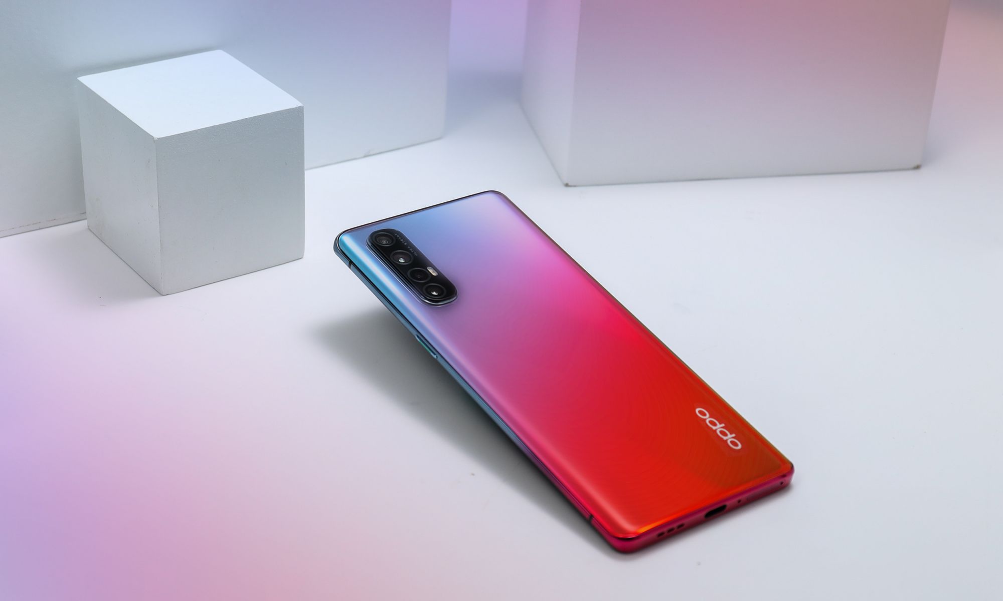OPPO Reno3 Pro图赏：7.7毫米超轻薄机身 5G手机不再“半斤”重|5G网络|机身|防抖_新浪新闻