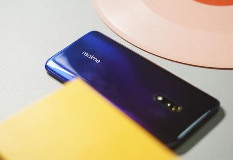 初回国内新品牌realmeX手机它凭什么超越对手？高配置加良心价格__财经头条