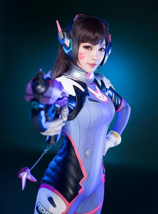老司机cosplay：守望先锋紧身胶衣，宇宙战士造型未来之属