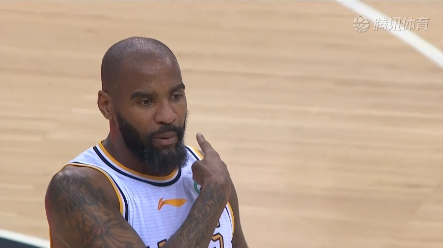 CBA常规赛第12轮，深圳马可波罗主场113-97战胜浙江广夏控股