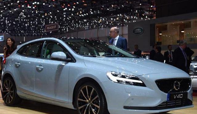 新款沃尔沃V40上市，售价23万元起-新浪汽车