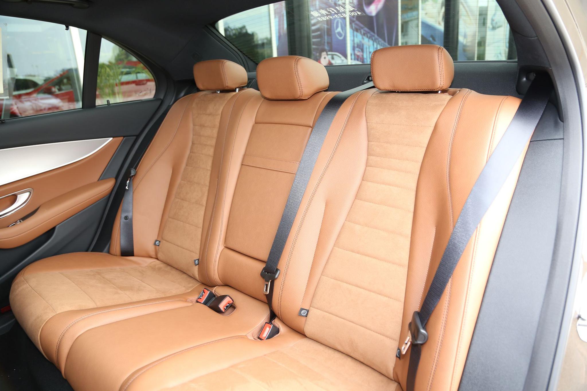 奔驰 E300 2017款 2.0T运动型 水晶棕色你心不心动？-新浪汽车