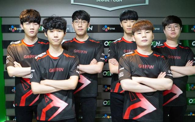 LCK夏季赛双循环第一轮结束后的排名：SKT在保级的边缘疯狂试探