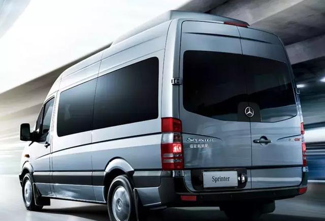 NBA巨星也偏爱MPV 奥尼尔晒定制奔驰Sprinter-新浪汽车