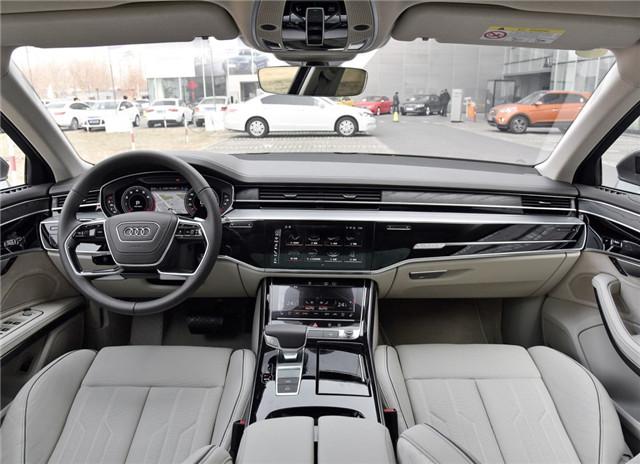 全新奥迪A8L正式上市，外观动感内饰不输奔驰S级，93万起售-新浪汽车