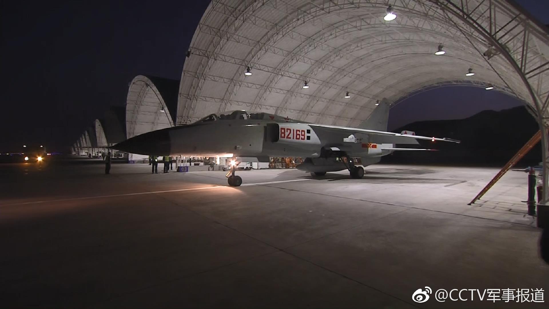 东海舰队航空兵某旅成功组织大强度跨昼夜训练