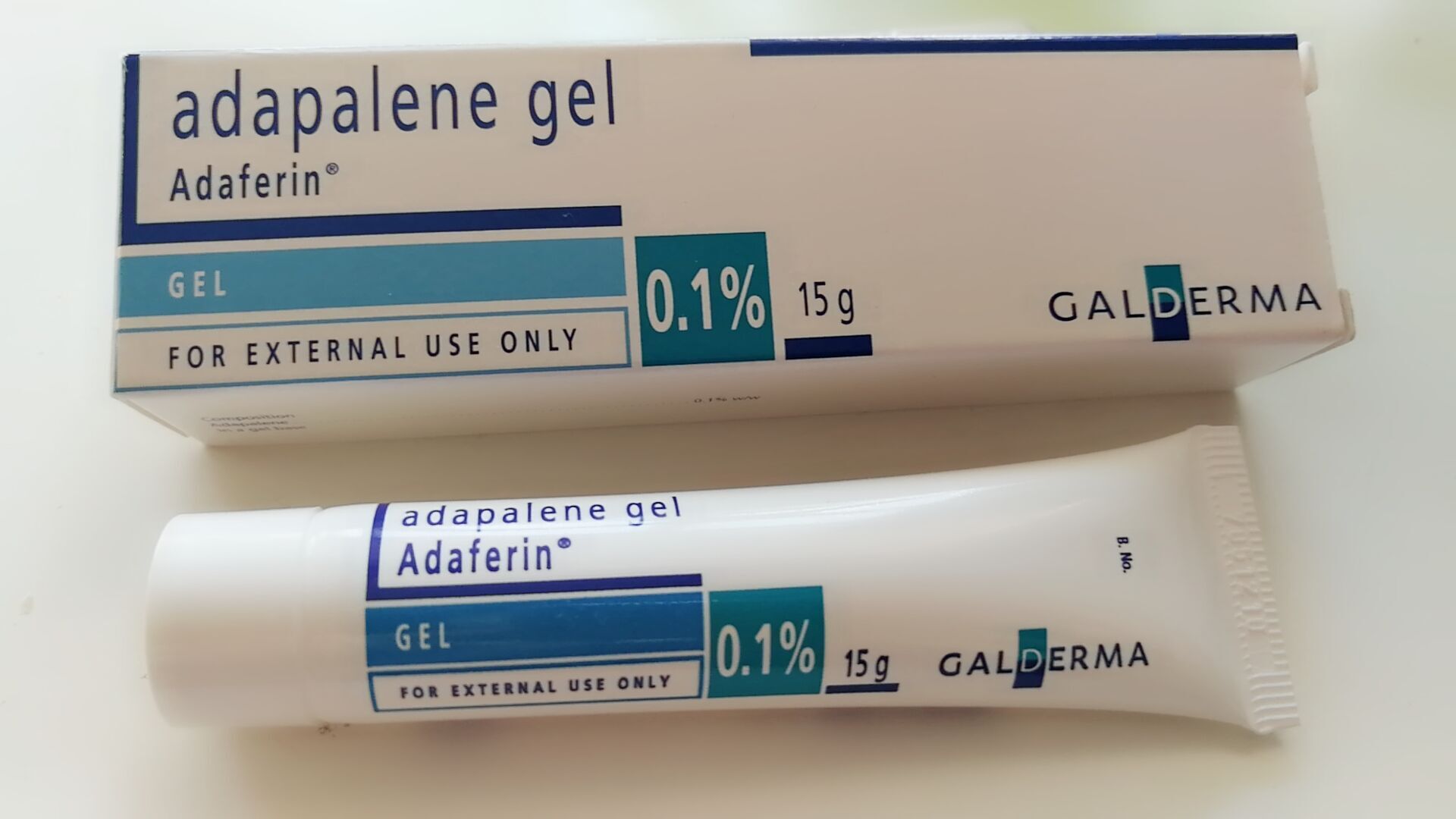 朵嘉浓宋慧护肤：阿达帕林会让人角质层变薄，更敏感吗？