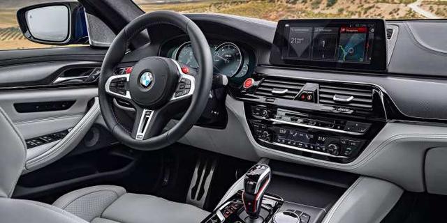 2018限量款宝马M5, 颜值和运动的完美结合-新浪汽车