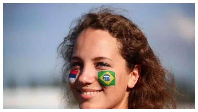 世界杯第一美女是哥伦比亚名模？德国芭蕾舞演员表示不服！
