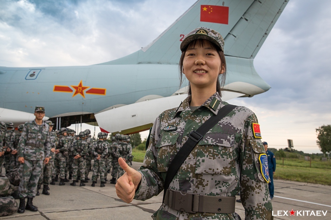 参加上海合作组织“和平使命-2018”演习的中国人民解放军陆军部队抵