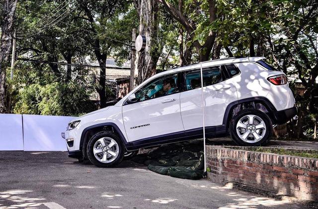 四驱两驱自动切换，Jeep Active Drive技术解析-新浪汽车