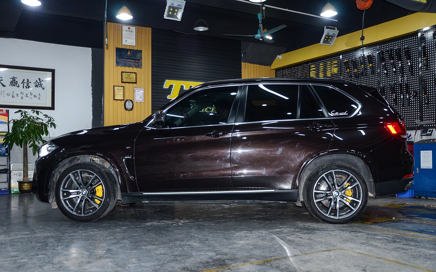 宝马X5改装德国TEI Racing前后刹车套装-新浪汽车