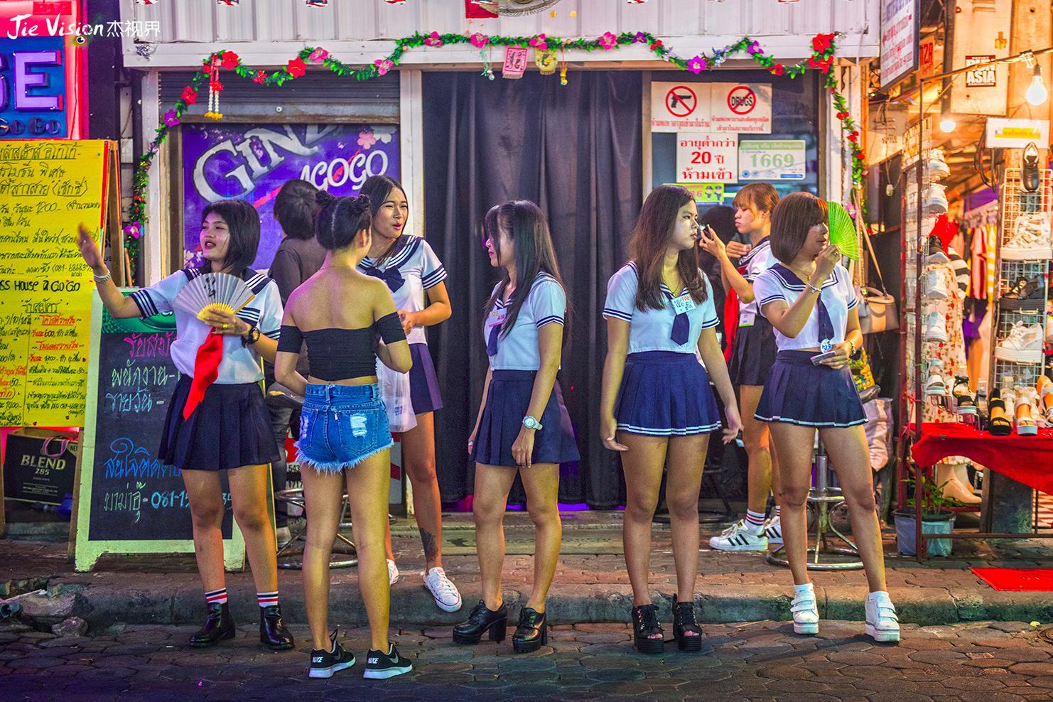 探秘泰国芭提雅步行街 声色犬马号称“男人天堂”|芭提雅|泰国|步行街_新浪新闻