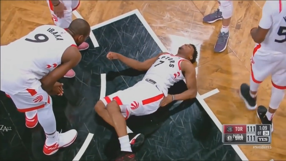 NBA scary landing 2018 highlights 本赛...|NBA|伤病|赛季_新浪新闻