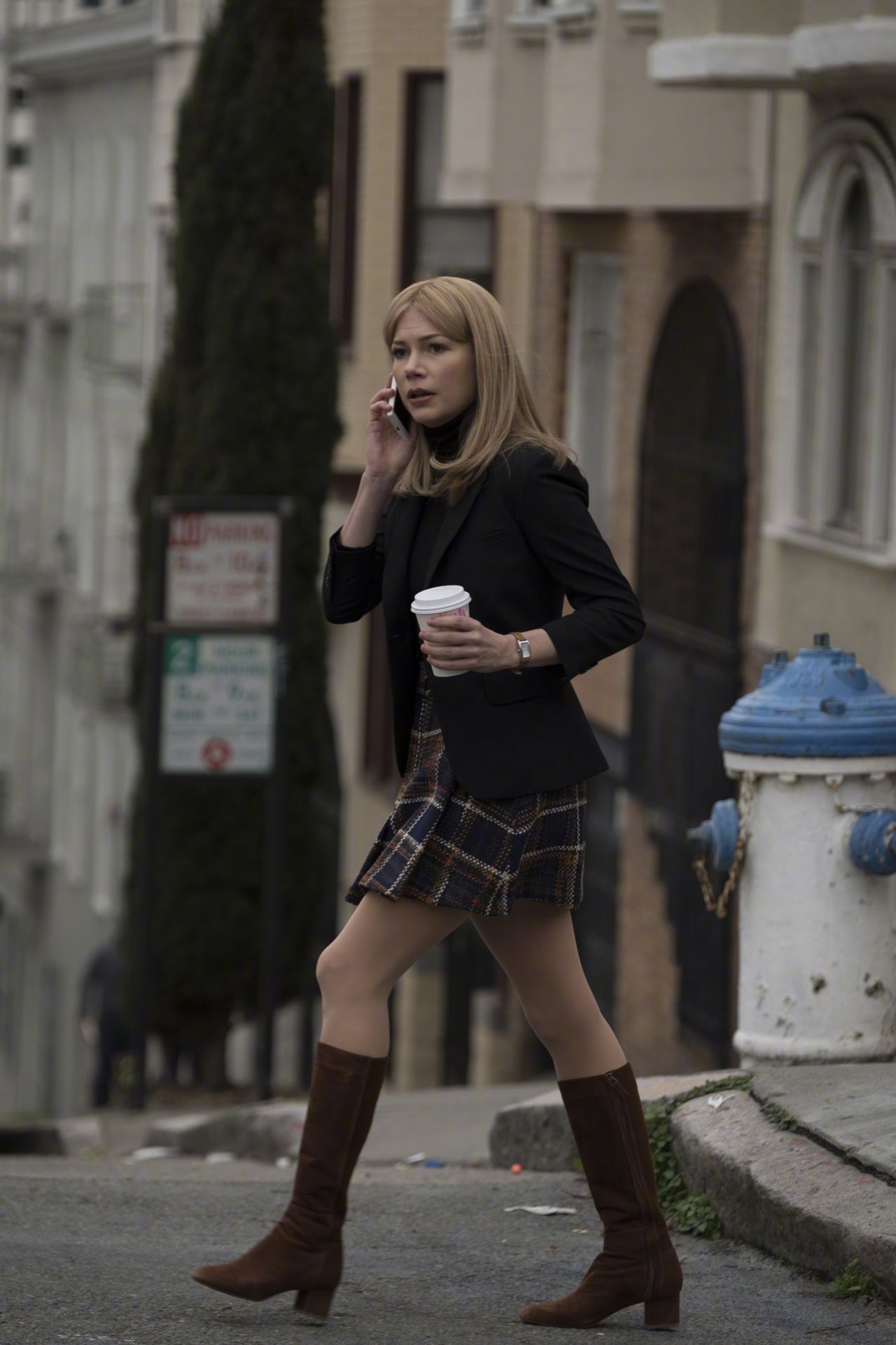 米歇尔·威廉姆斯Michelle Williams拍摄的新片《毒液》“Venom” 的电