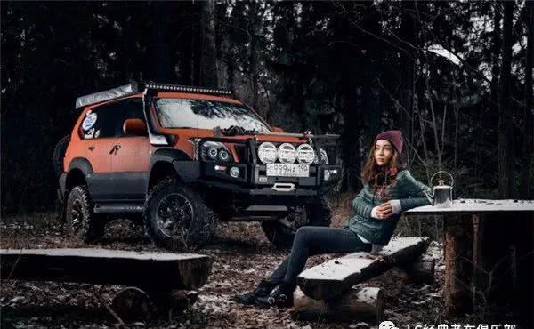 别走，进来评一评，看看哪一辆霸道LC120好看？_新浪新闻