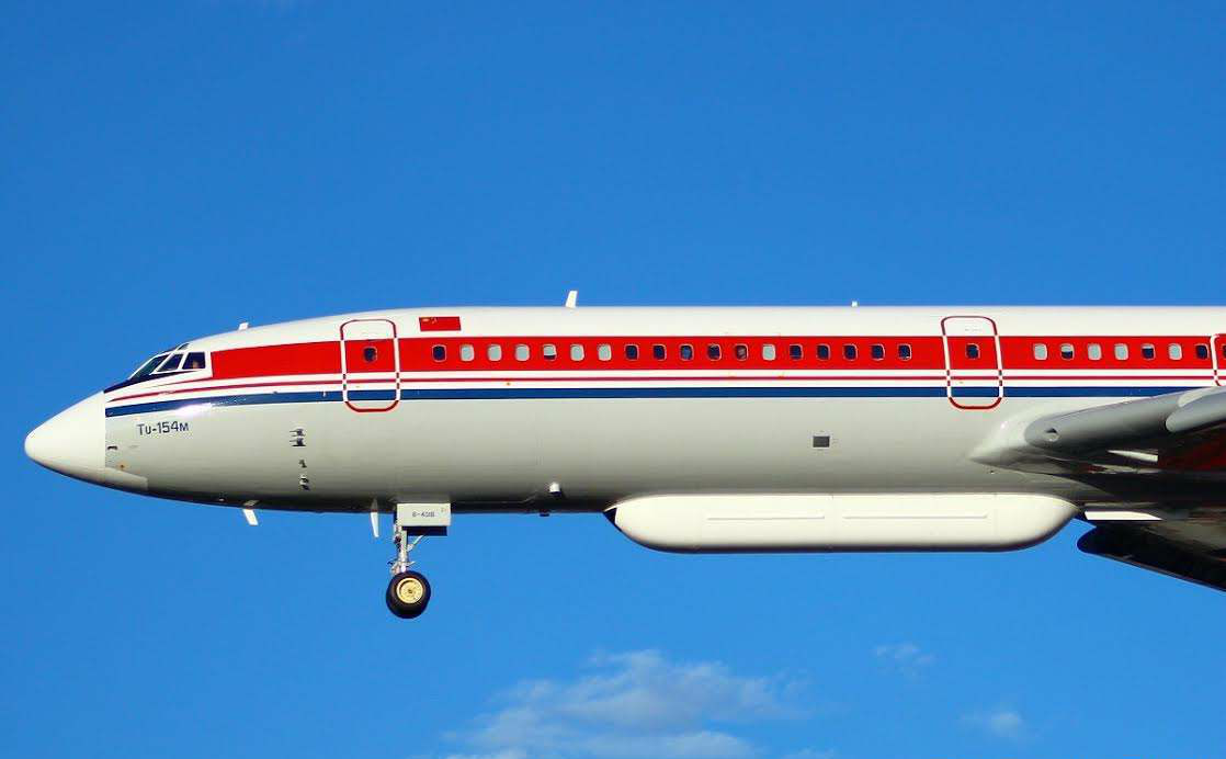 中国唯一一款特殊的飞机图，154电子战飞机