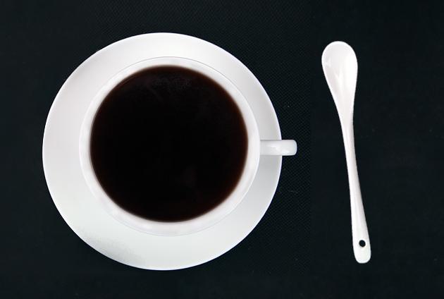 快递小哥怕猝死要转行送外卖，外卖小哥：我们猝死的也不少