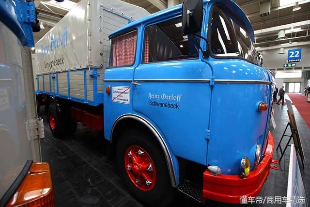 黄河JN150原型车了解一下 实拍斯柯达706RT卡车！-新浪汽车