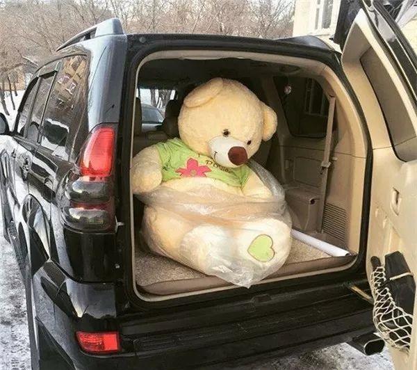 别走，进来评一评，看看哪一辆霸道LC120好看？_新浪新闻