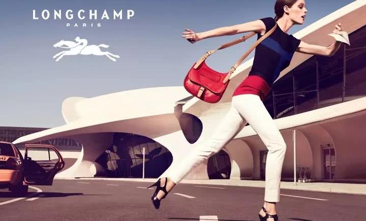 人手一只的Longchamp包，终于谈到比香港代购还低的价格！