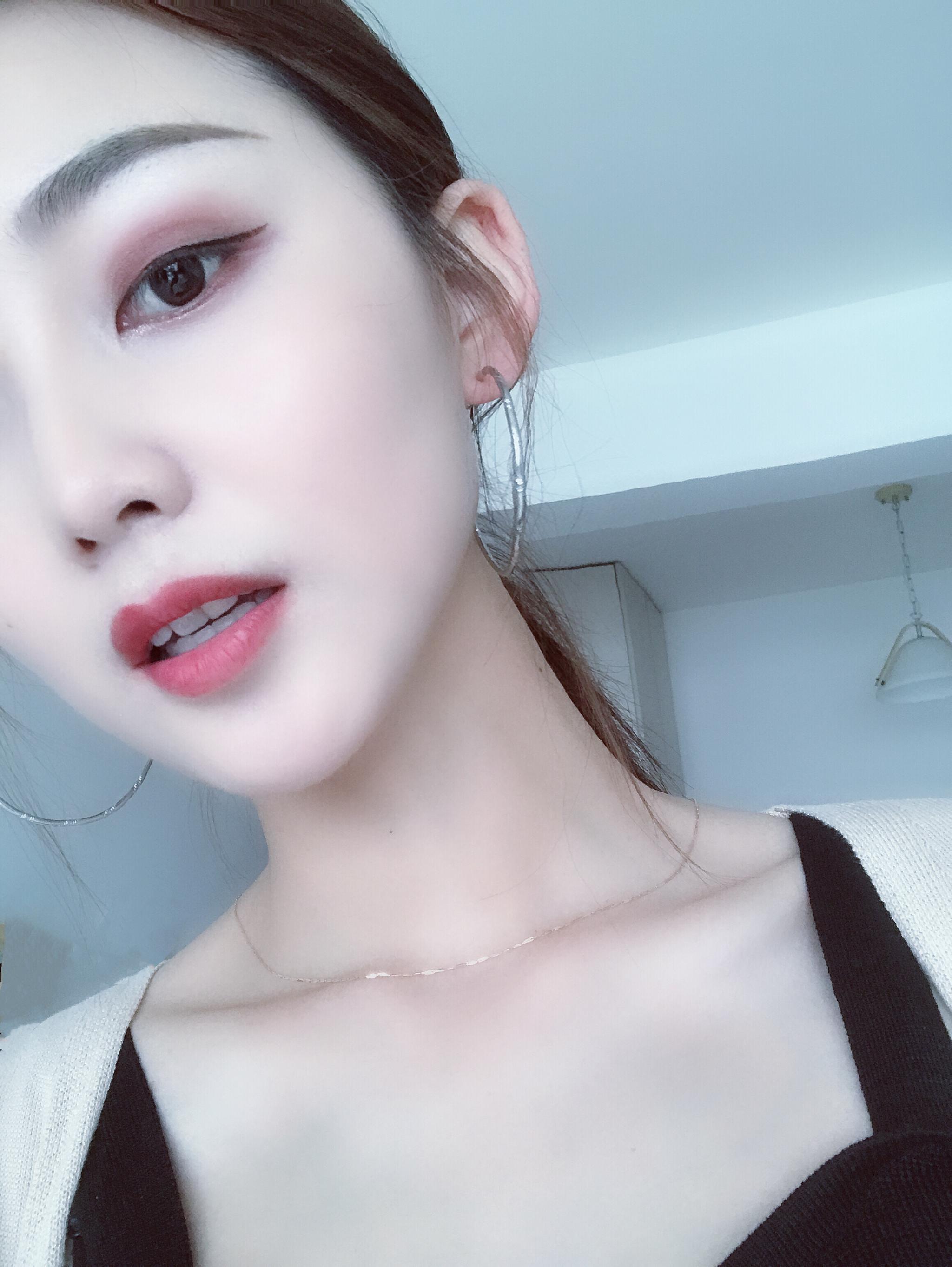 韩美坤 身高：170cm 体重