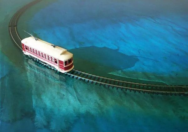 世界上最美的海上火车，千与千寻的原型，车票才不到1元|斯里兰卡|火车|千与千寻_新浪新闻