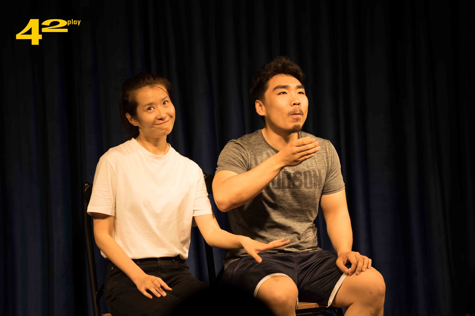 去现场，看素描喜剧Sketch Show《42: 我想和你好》|42: 我想和你好|素描|喜剧_新浪新闻