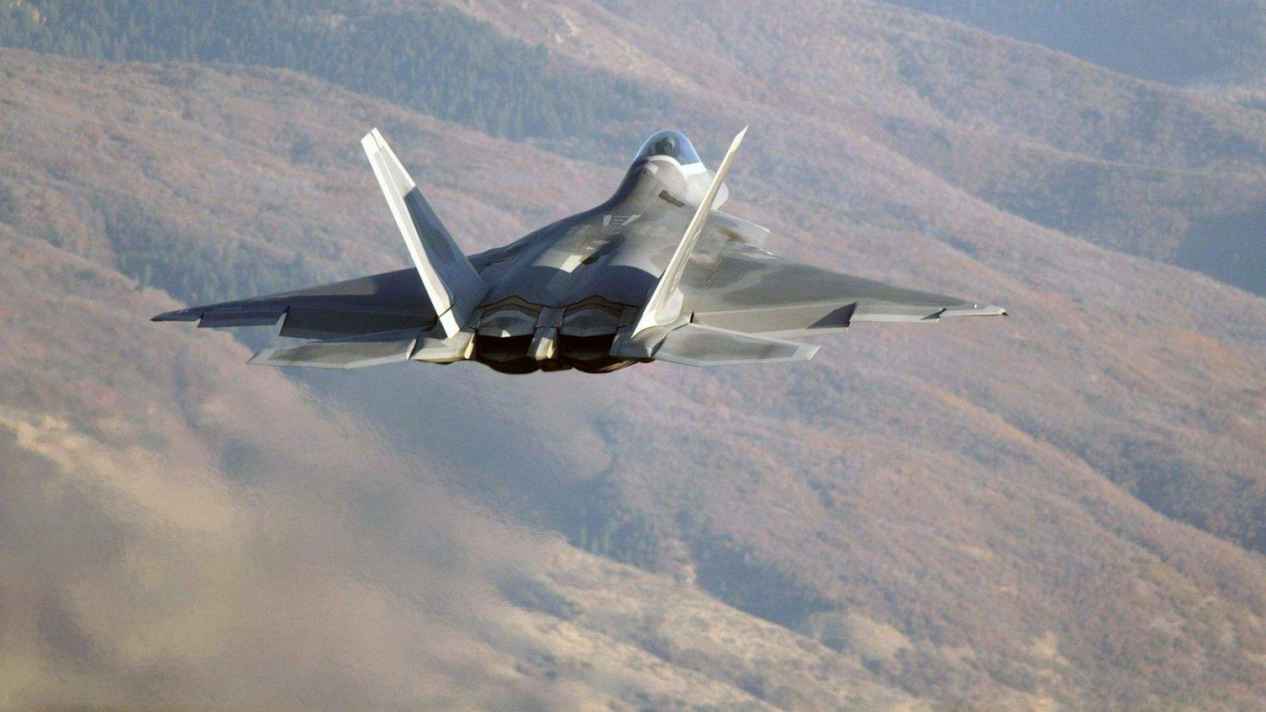 堪比黄金！美军F22战机多少钱一架，答案曝光，令外界震撼不已|战斗机|五代|战机_新浪新闻