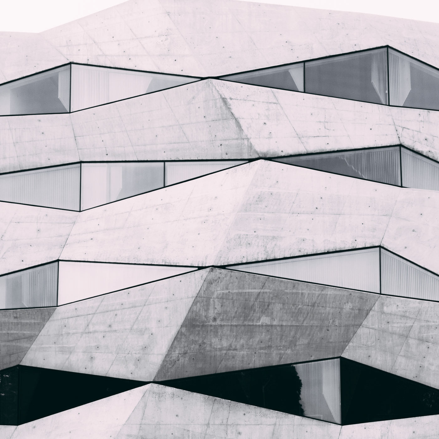 基本元素来自德国汉堡的摄影师 Sebastian Weiss 在他最新的系列