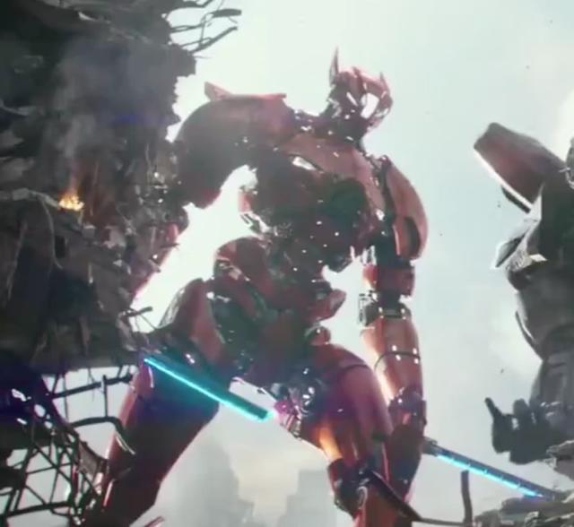 盘点《环太平洋2》中的机甲，其中一架机甲的驾驶员竟然是怪兽