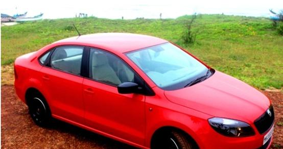 充满竞争力，斯柯达Rapid评测，专为家庭设计的轿车