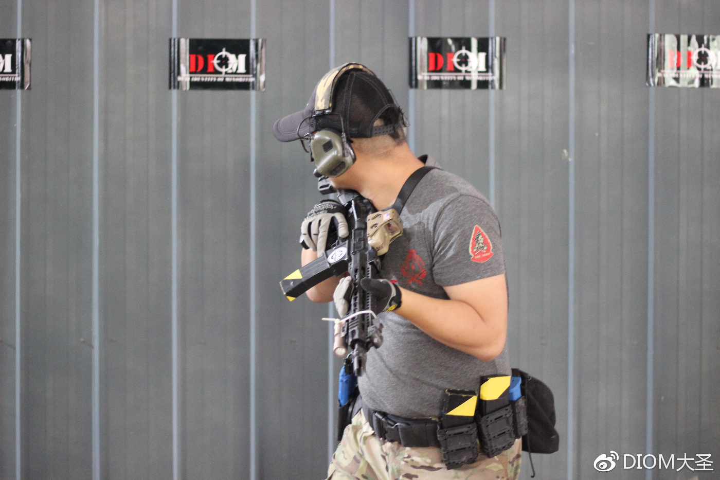 【DIOM出品】水弹WG单兵战术——单人素质基础之持握行篇|戒备|发射器|持握_新浪新闻