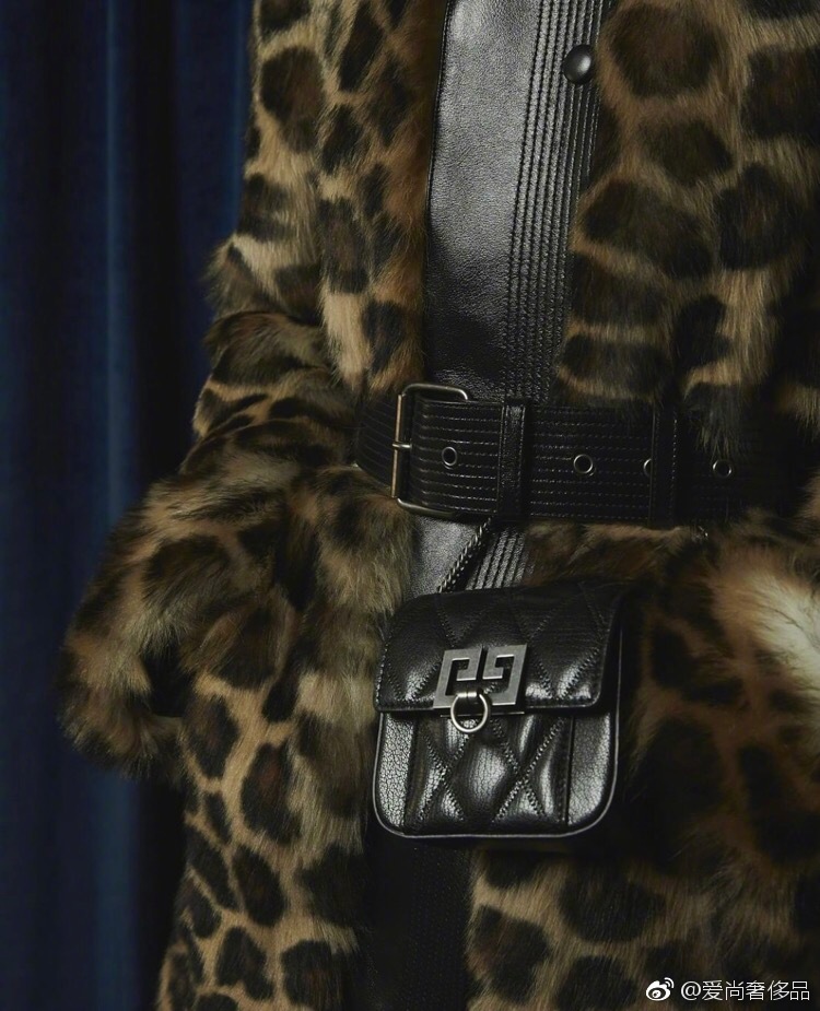 Givenchy 优美、简洁、典雅是纪梵希最大特点