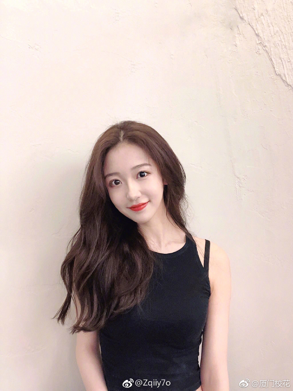 她叫 00年，2018年表演艺考生，身高164cm，来自浙江杭州|浙江|艺考生|身高_新浪新闻