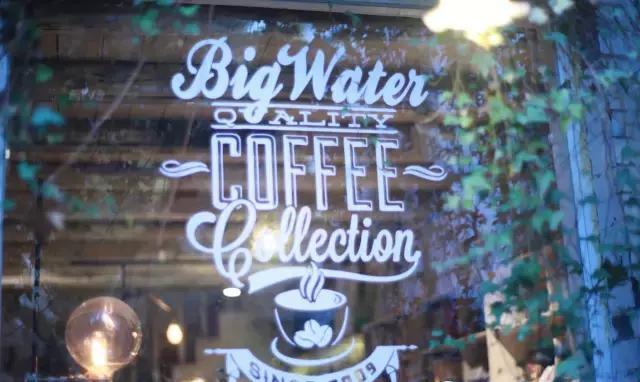 这不是外国的咖啡店，是我们中国自己的咖啡店|武汉|咖啡店|昙华林_新浪新闻