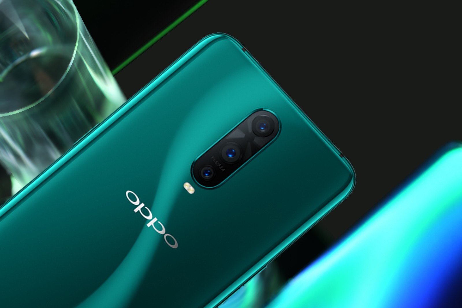 OPPO R17 Pro图赏：雾光渐变开启机身色彩新玩法