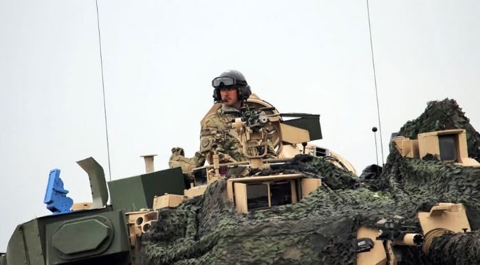 美军M1A2 SEP v2坦克首次亮相 装备主动防御系统