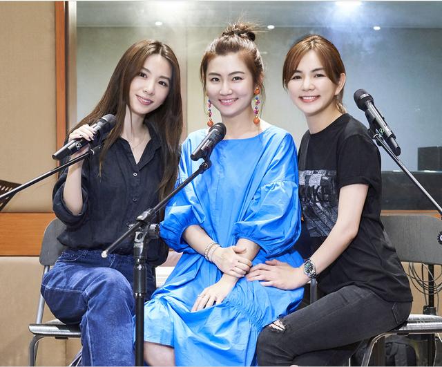 SHE出道十七周年再同框，单飞后三人差距悬殊，她的变化最为惊人