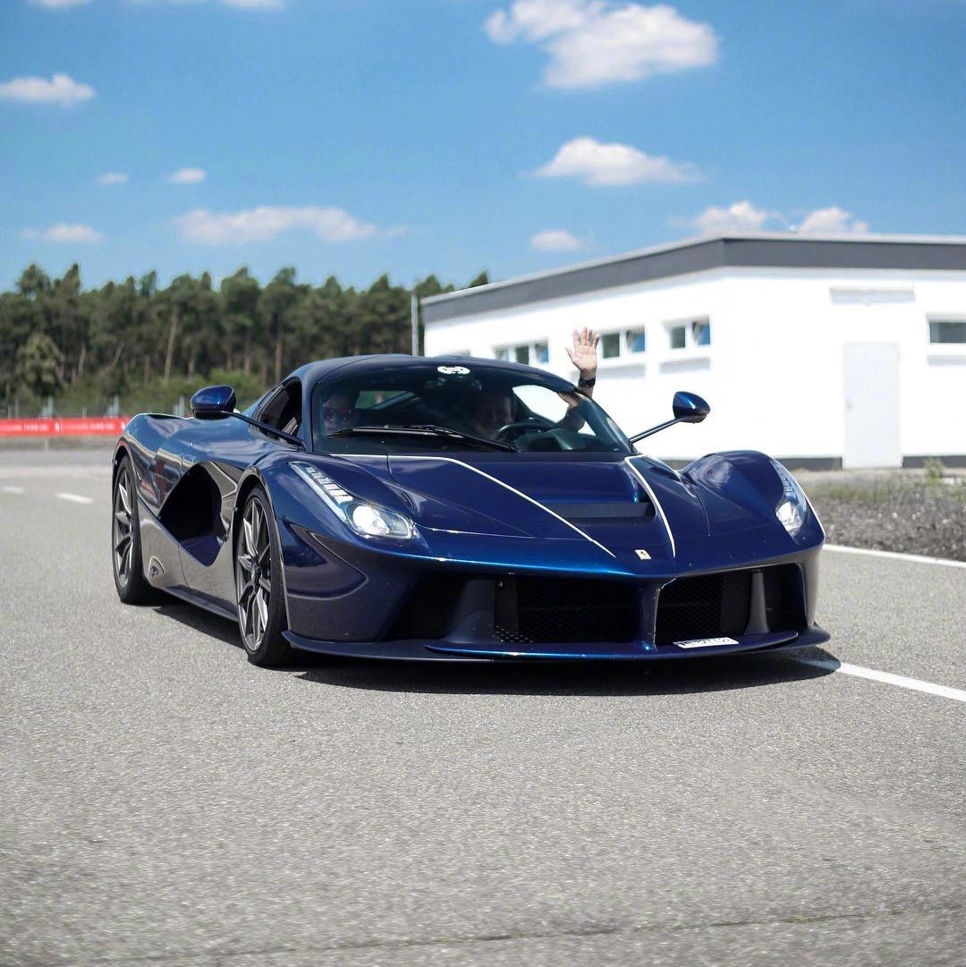 法拉利LaFerrari TDF blue-新浪汽车