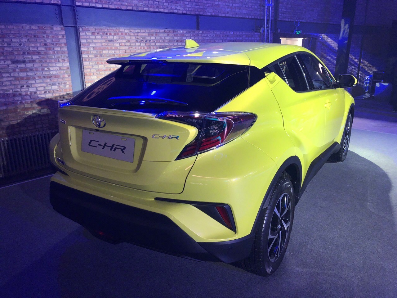 广汽丰田将携新产品——第二款TNGA家族第二款车型C-HR-新浪汽车