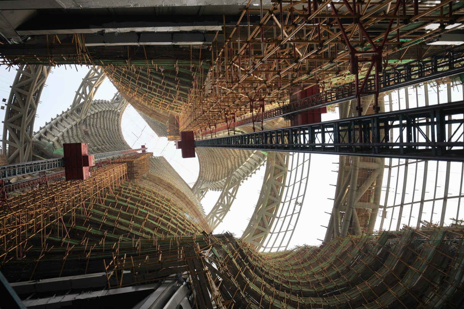 世界第一中庭，建设中的丽泽SOHO 登顶京西南第一地标鸟瞰京城