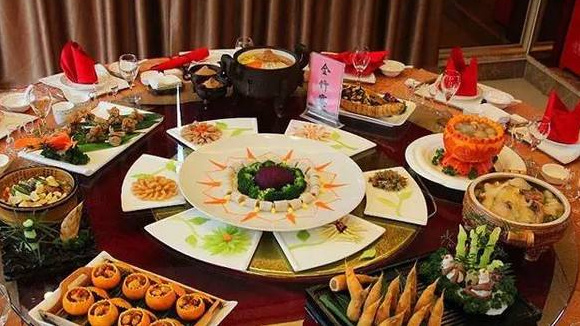 全竹宴你吃过没 史上最霸道全竹宴，整整200道菜，多图慎点！流口水啦|竹荪|香辣|腊肉_新浪新闻