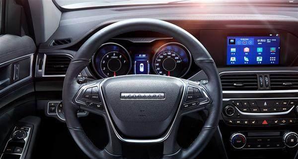 猎豹CS10，造型十分炫酷，售价仅8万！