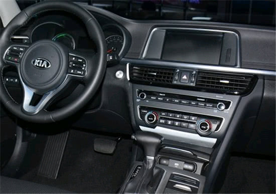 起亚K5 PHEV将在8月份上市，纯电动续航达到75km，综合耗油1.3L-新浪汽车