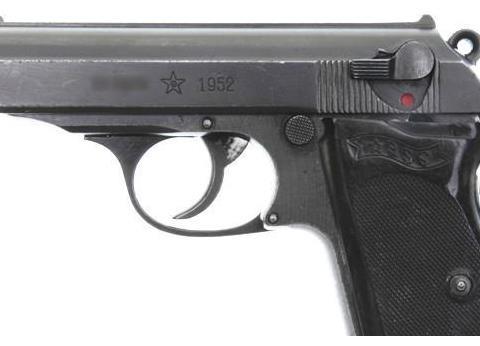 国产64式手枪为何被称为小砸炮？连牛都打不死 还要翘兰花指|手枪|枪身|焦耳_新浪新闻