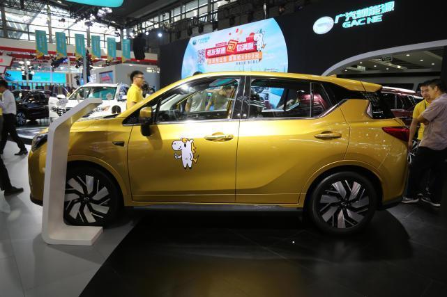 [昆明国际车展]广汽新能源-传祺GE3 530，15万级别纯电SUV！-新浪汽车