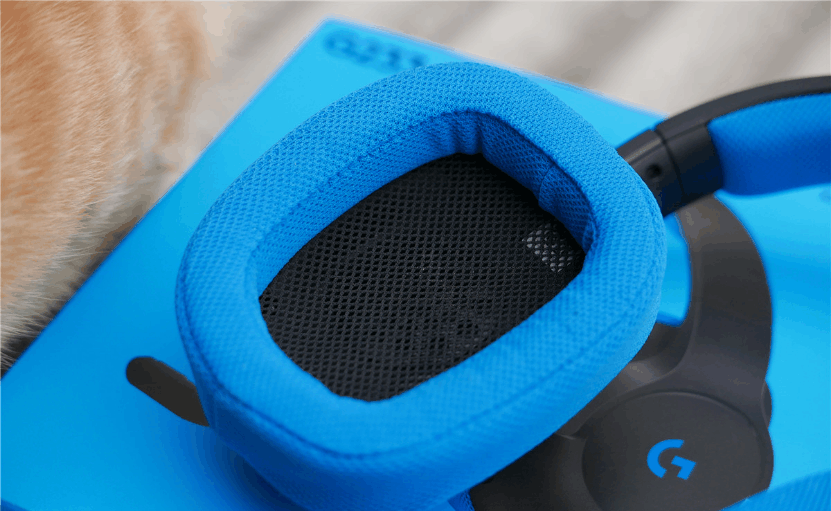 罗技G233评测: 一款能出街的游戏耳机__财经头条